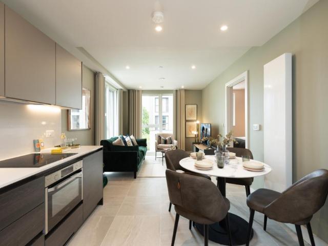 at New York Square, 1307 Rockland. 1 bed flat to rent £1,590 pcm £367 pw