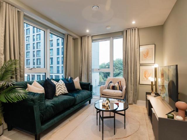 at New York Square, 411 Rhodes East. 1 bed flat to rent £1,205 pcm £278 pw