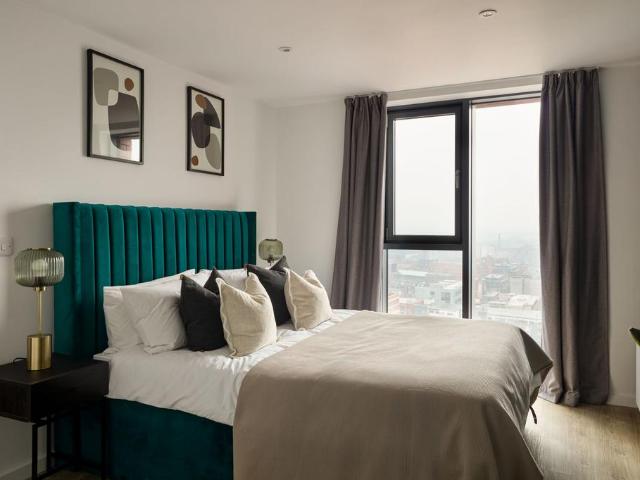 at Property Sense, Apartment 02706. 1 bed apartment to rent £1,530 pcm £353 pw