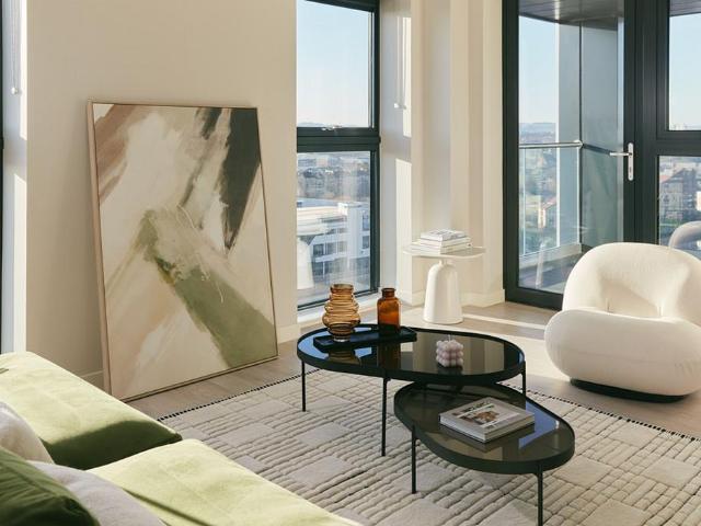 at Property Sense, Apartment 0305. 2 bed apartment to rent £1,729 pcm £399 pw