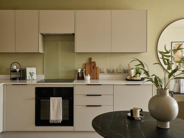 at Property Sense, Apartment 0708. 1 bed apartment to rent £1,125 pcm £260 pw