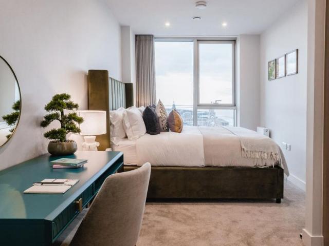 at Property Sense, Apartment 3110. Studio to rent £1,650 pcm £381 pw