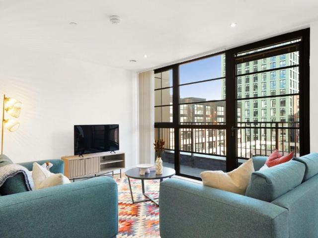 at Property Sense, Apartment 602. 3 bed apartment to rent £2,243 pcm £518 pw
