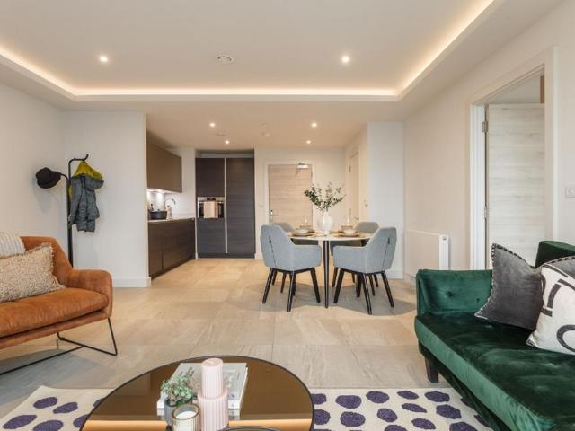 at Property Sense, Apt 201, 1. Studio to rent £1,292 pcm £298 pw
