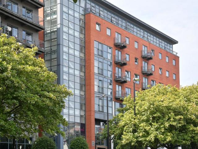 at Sheffield, 502 West One Reflect. 4 bed apartment to rent £1,976 pcm £456 pw
