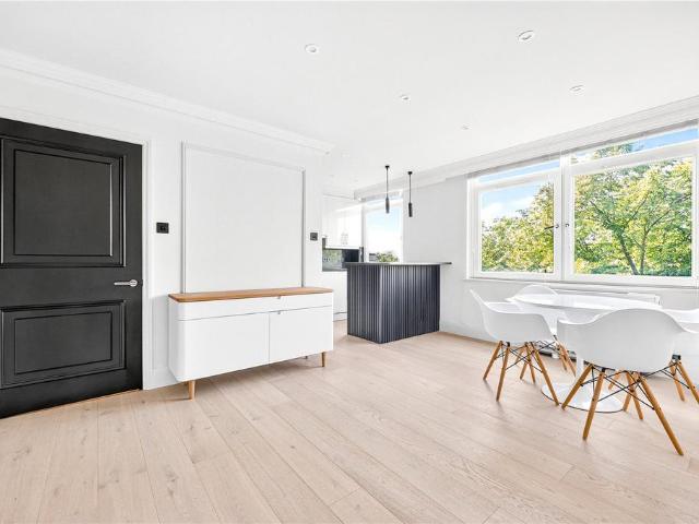 Athena Court, 2 Finchley Road, St. 2 bed apartment to rent £4,000 pcm £923 pw