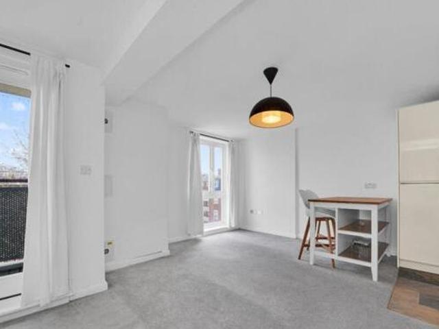 Athlone Street, Kentish Town, 1 Bedroom Flat