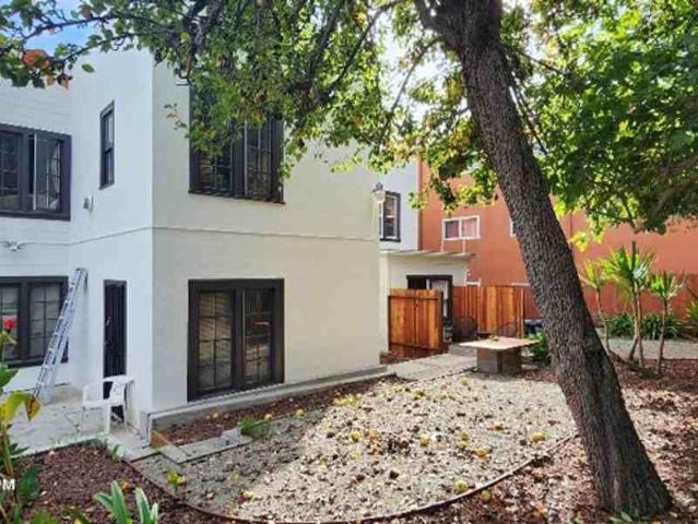 Athol 1 Bedroom Apartment for Rent at 263 Athol Avenue, Oakland, CA 94606 Cleveland Heights