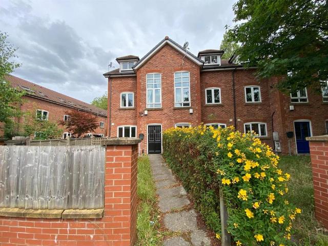 Athol Road, Whalley Range 3 bed house to rent £1,550 pcm £358 pw