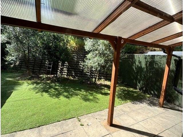 Athol Square, London E14, 2 bed terraced house to rent, £2,200 pcm | PrimeLocation
