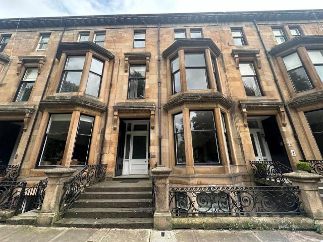Athole Gardens, Dowanhill, Glasgow, G12 1 bed flat to rent £1,325 pcm £306 pw