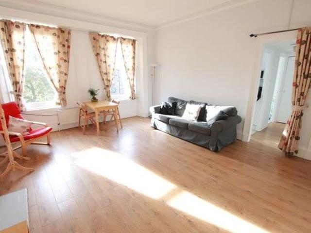 Athole Gardens, Glasgow, G12