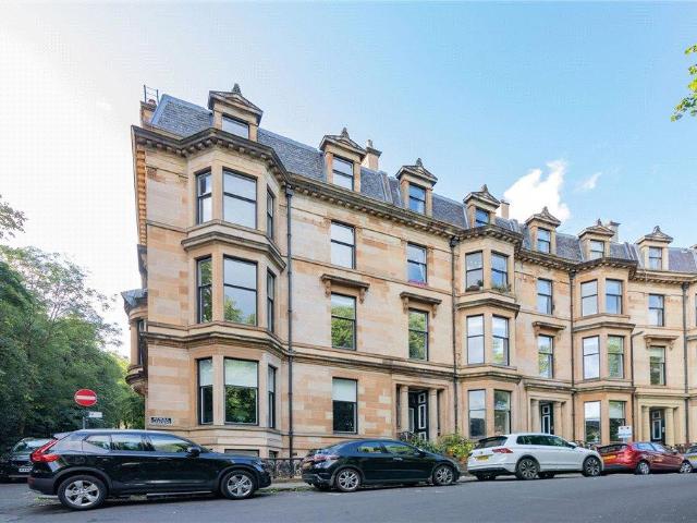Athole Gardens, Glasgow, Glasgow 2 bed apartment to rent £1,600 pcm £369 pw