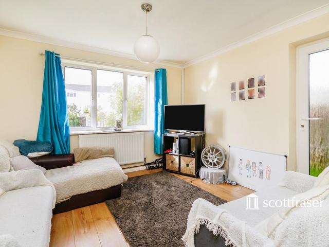 Atkyns Road, Headington, Oxford, OX3 5 bed terraced house to rent £2,800 pcm £646 pw