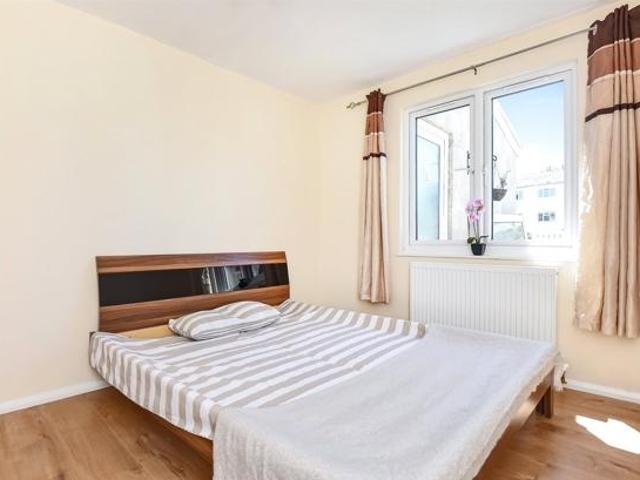 Atkyns Road Oxford OX3 5 bed house share to rent £2,800 pcm £646 pw