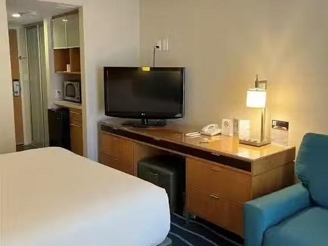 Atkinson Drive, Honolulu, HI 96814
