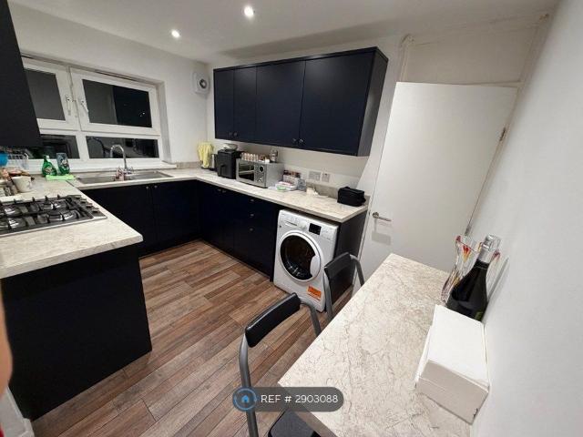 Atkinson House, London E13, 2 bed flat to rent, £1,845 pcm | PrimeLocation