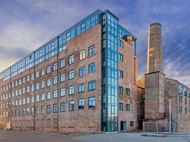 Atkinson Street, Hunslet, Leeds, West. 2 bed flat to rent £1,150 pcm £265 pw