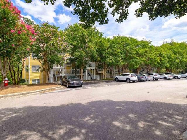 Atlantic Dr, Columbia, Condo For Sale