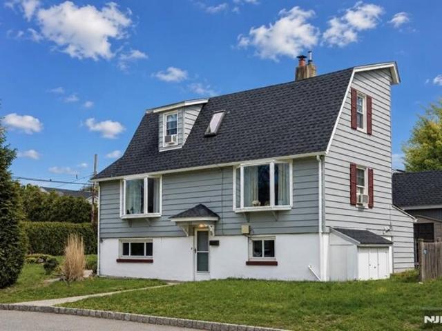 Atlantic Dr, Par Troy Hills Township, Home For Sale