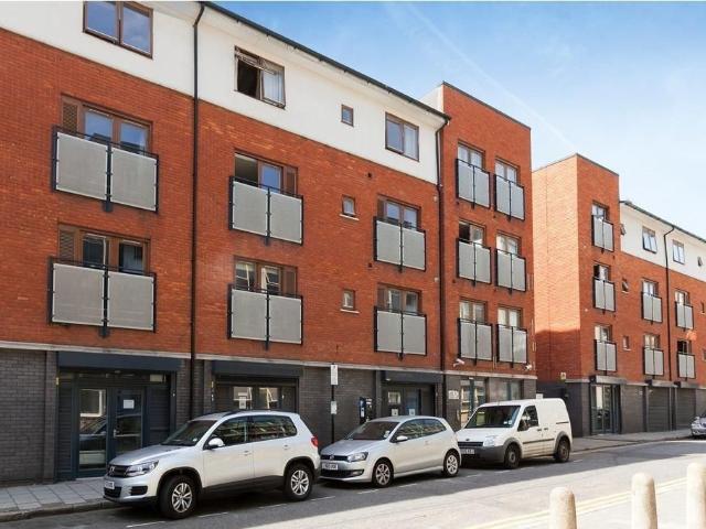 Atlantic House, Waterson Street E2, 2 bed flat to rent, £2,350 pcm | PrimeLocation