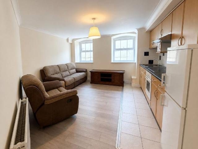 Atlantic Mansions, Albert Road South, Southampton SO14, 1 bed flat to rent, £850 pcm | PrimeLocation