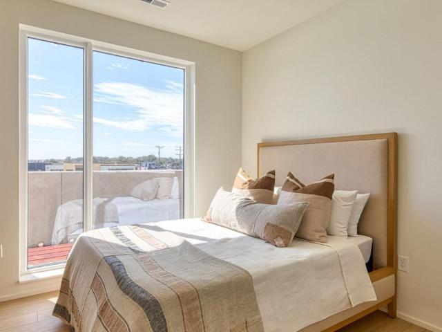 Atlantic Park Living 1 Bedroom Apartment for Rent at 328 20th St, Virginia Beach, VA 23451 Northeast Virginia Beach