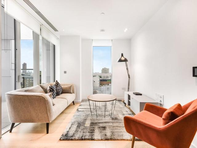 Atlas Building, City Road, EC1V 1 bed flat to rent £3,142 pcm £725 pw