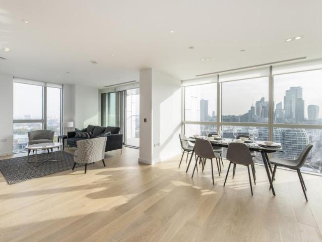 Atlas Building, London EC1V 3 bed apartment to rent £5,633 pcm £1,300 pw
