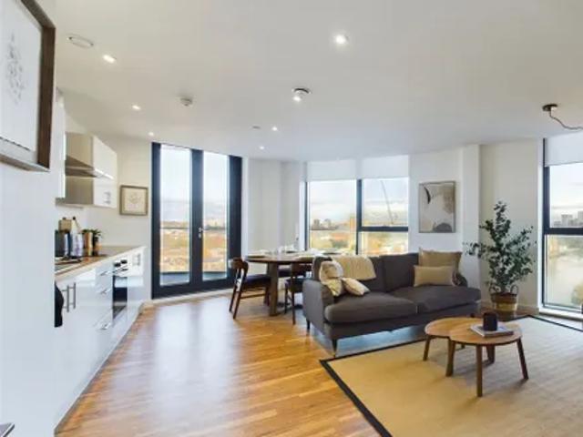 Atlas House, 98 King Street, Manchester, M2 4PD, United Kingdom | 3 bed apartment for rent #165438798 | Rentberry