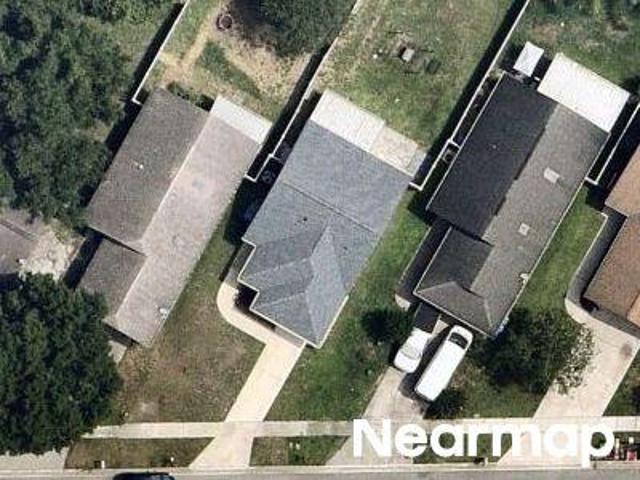 Atlin Dr