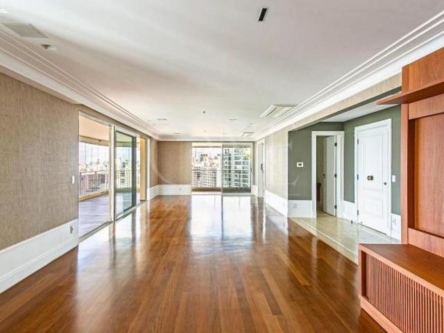 Sensacional apartamento para venda em Paraíso com 4 quartos, sendo 3 suítes, 279m²