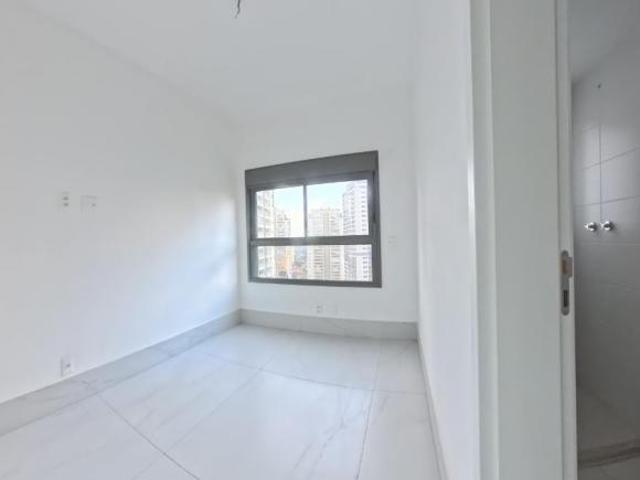 Imperdível apartamento para venda em Vila Gumercindo com 3 quartos, sendo 3 suítes, 151m² remaxare