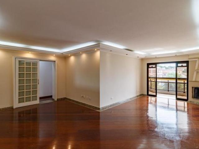 Elegante apartamento para venda em Vila Mariana com 4 quartos, sendo 2 suítes, 176m²