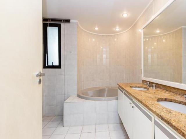 Imperdível apartamento para venda em Moema com 4 quartos, sendo 4 suítes, 200m² remaxares#4X7BO