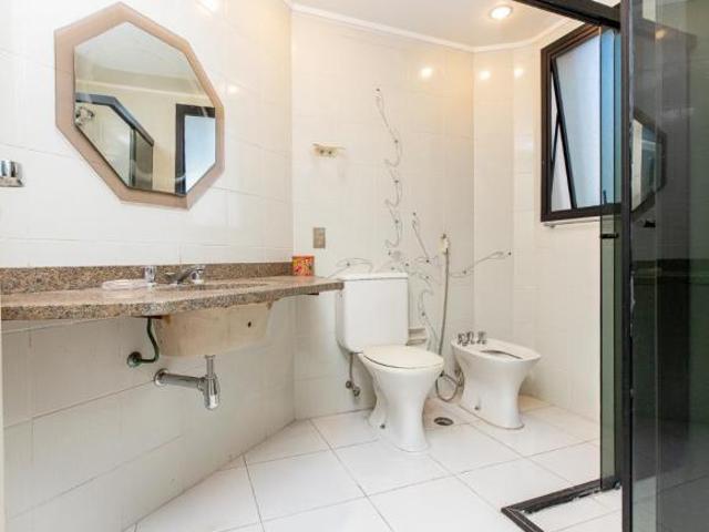 Atraente apartamento para venda em Moema com 4 quartos, sendo 4 suítes, 200m² remaxares#4X7BO