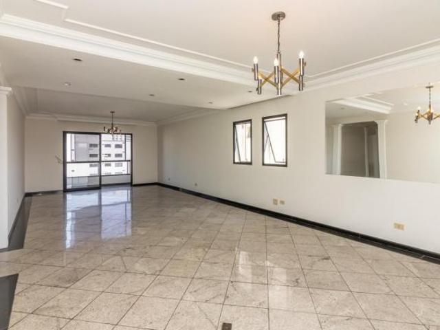 Funcional apartamento para venda em Moema com 3 quartos, sendo 3 suítes, 249m² kathrincoaracy#H12R