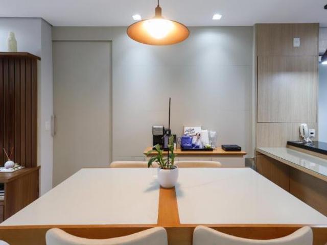 Funcional apartamento para venda em Água Branca com 3 quartos, sendo 1 suíte, 102m²