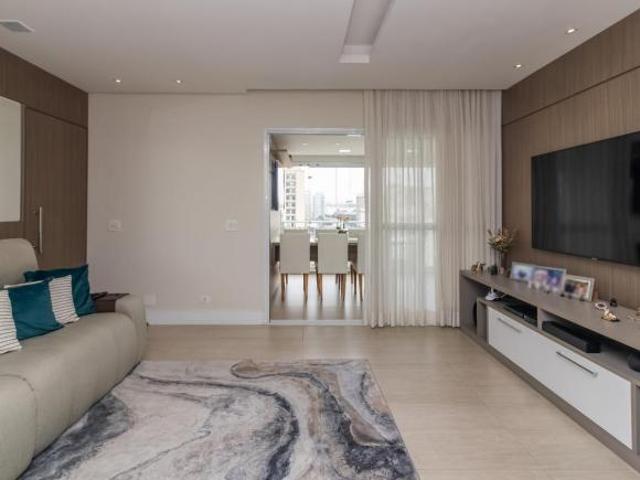 Funcional apartamento para venda em Bosque da Saúde com 3 quartos, sendo 3 suítes, 110m²