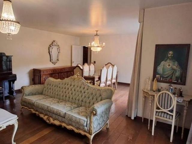 Agradável apartamento para venda em Brooklin Paulista com 4 quartos, sendo 1 suíte, 180m²