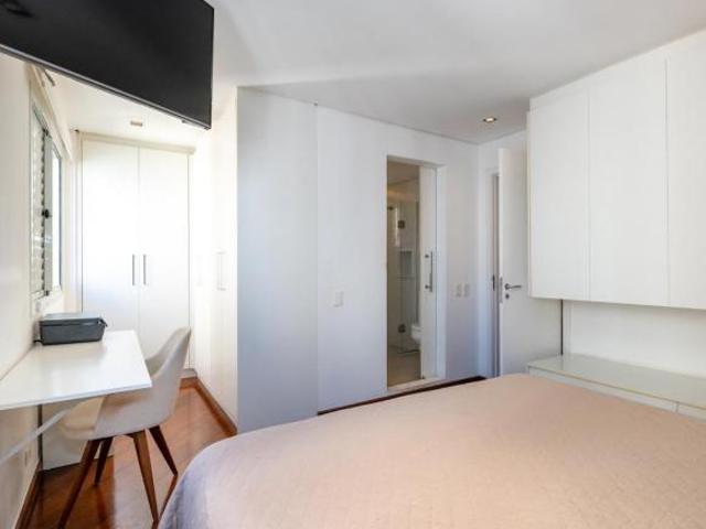 Funcional apartamento para venda em Brooklin Paulista com 2 quartos, sendo 2 suítes, 80m² remaxfro