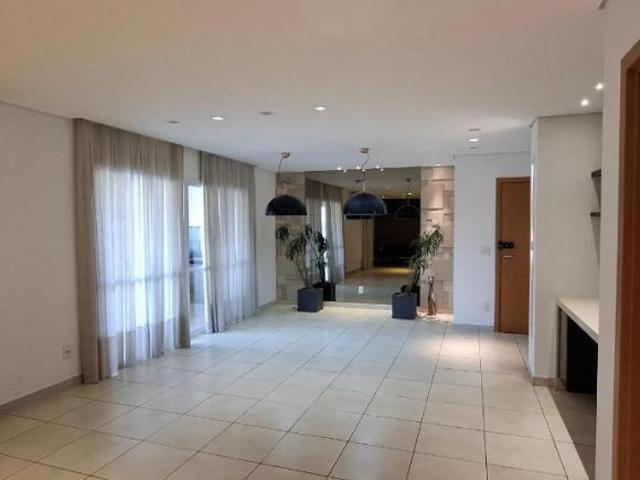 Confortável apartamento para venda em Jardim Botânico com 3 quartos, sendo 3 suítes, 148m²
