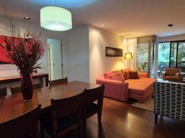 Atraente apartamento para venda em Perdizes com 4 quartos, sendo 2 suítes, 155m²