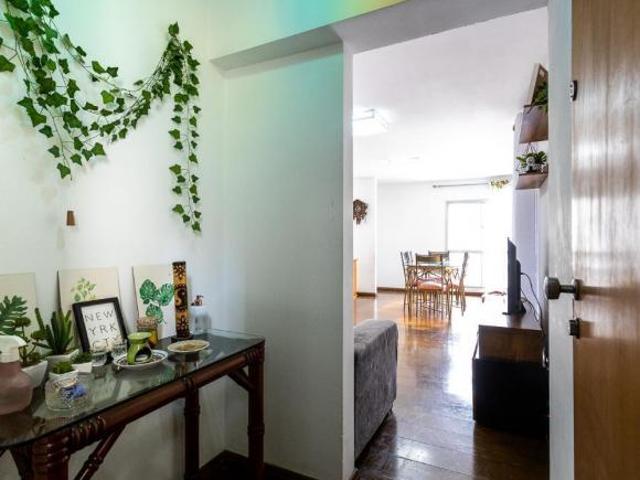 Confortável apartamento para venda em Pompeia com 3 quartos, sendo 1 suíte, 115m²