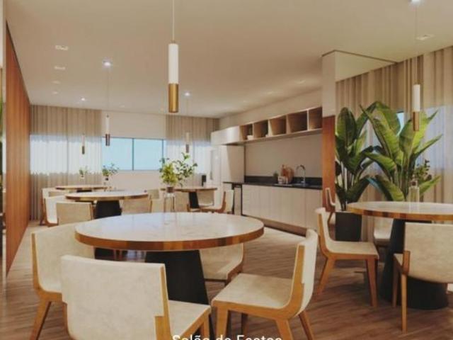 Versátil apartamento para venda em Ponta da Praia com 2 quartos, sendo 1 suíte, 65m²