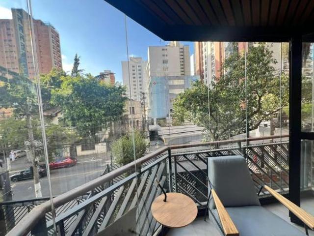 Atraente apartamento para venda em Vila Mariana com 4 quartos, sendo 2 suítes, 180m²