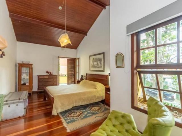 Sensacional casa de vila para venda em Vila Elvira com 3 quartos, sendo 1 suíte, 150m²