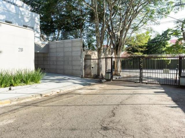Aconchegante casa de vila para venda em Morumbi com 5 quartos, sendo 1 suíte, 257m²