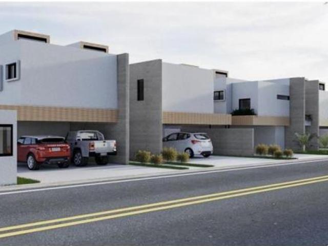 Atraente casa em condomínio para venda com 4 quartos, sendo 4 suítes, 261.57m²