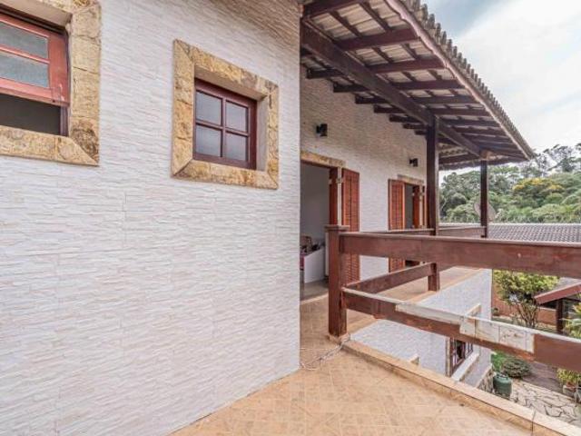 Atraente casa para venda em Chácara Recanto Verde com 3 quartos, sendo 3 suítes, 274m²